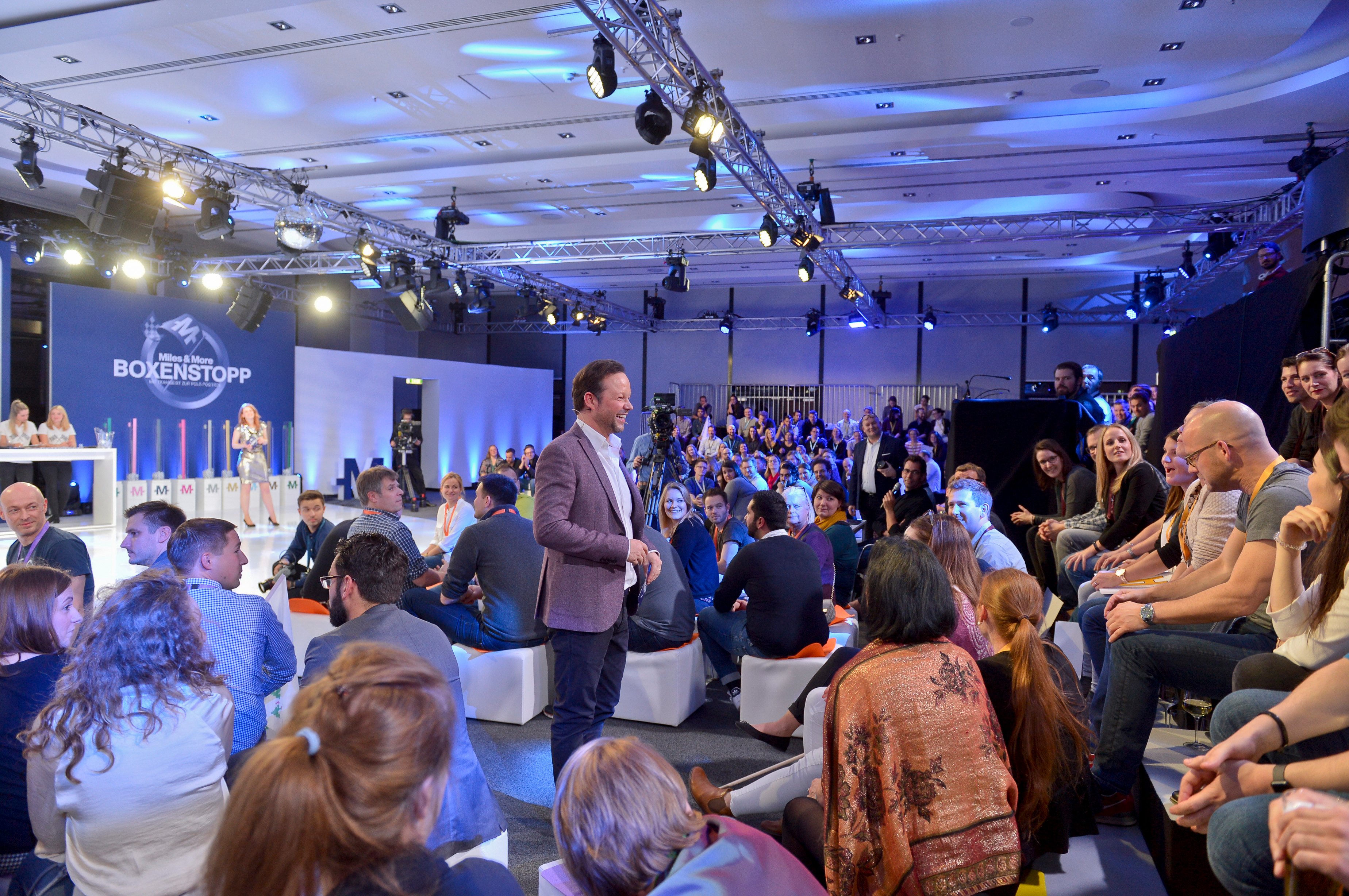 Exhibitions and trade fairs | Events | Showrooms | Digital staging | ET GLOBAL